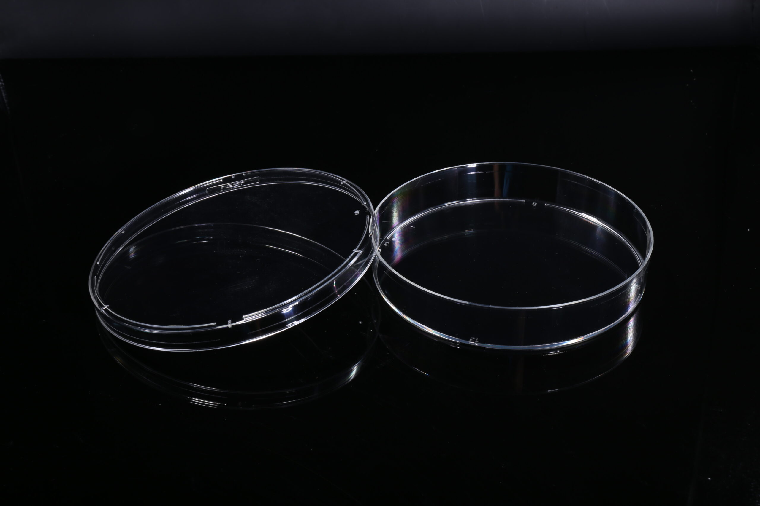 100mm Cell Culture Dish (704001) | Nest | Ushelf