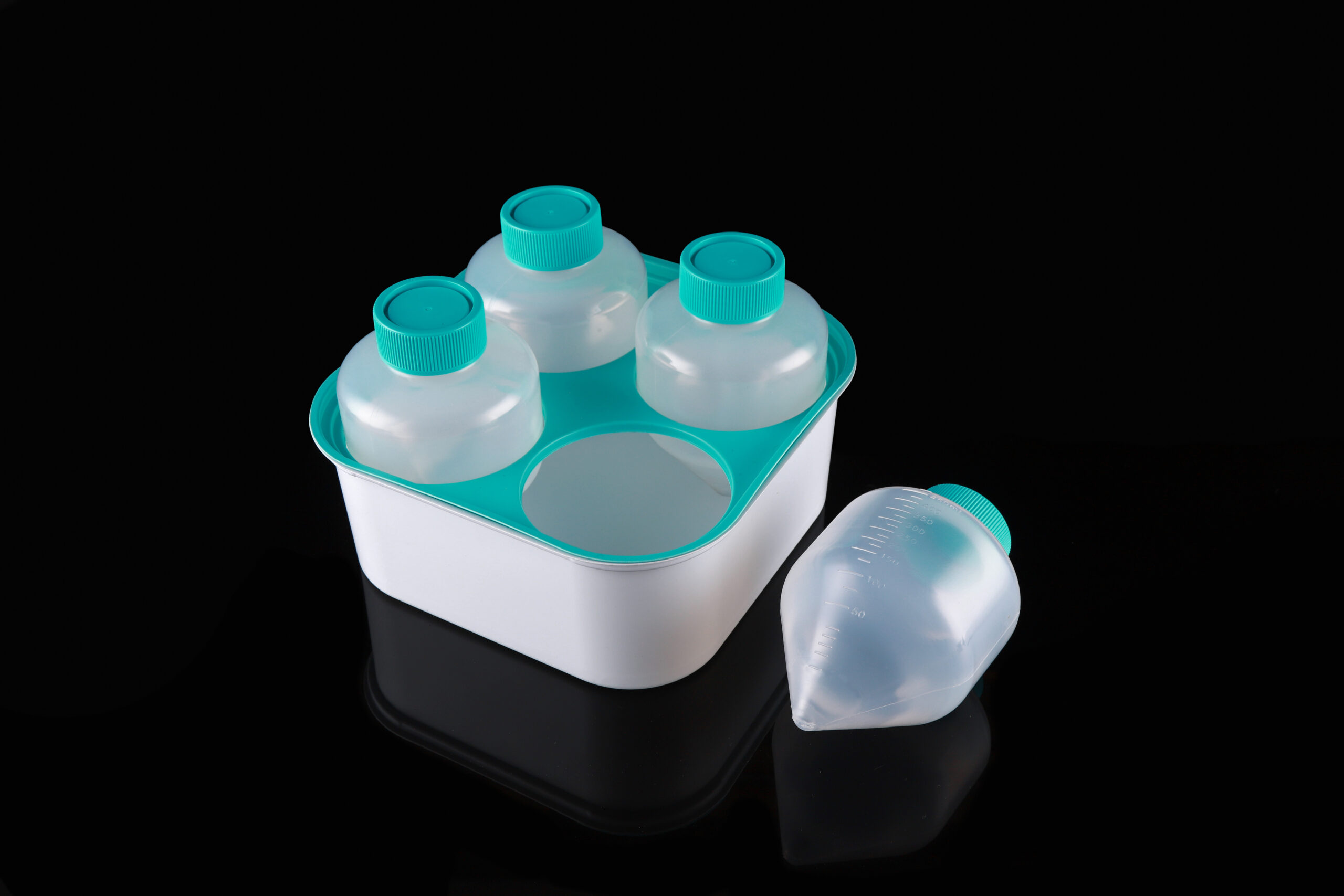 500 mL PP Centrifuge Tubes with Plug Seal Cap (623002) | Nest | Ushelf